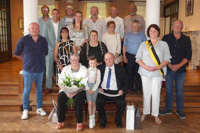 Gilbert (82) en Laurette (80) uit Heuvelland vieren 60 jaar ...