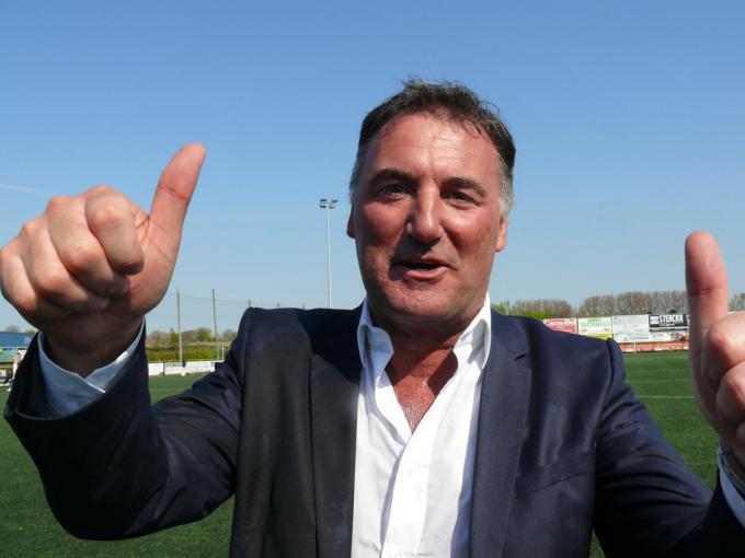 Succescoach Yves Van Borm verlengt zijn contract met één seizoen bij ...