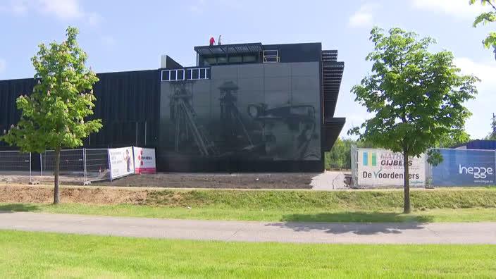 Soltech gaat in Genk hoogtechnologische zonnepanelen op maat maken ...