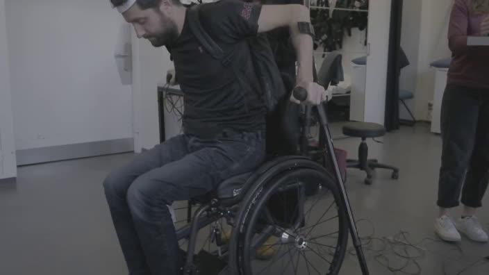 Nieuwe technologie stuurt benen van verlamde patiënten aan via hersenen ...