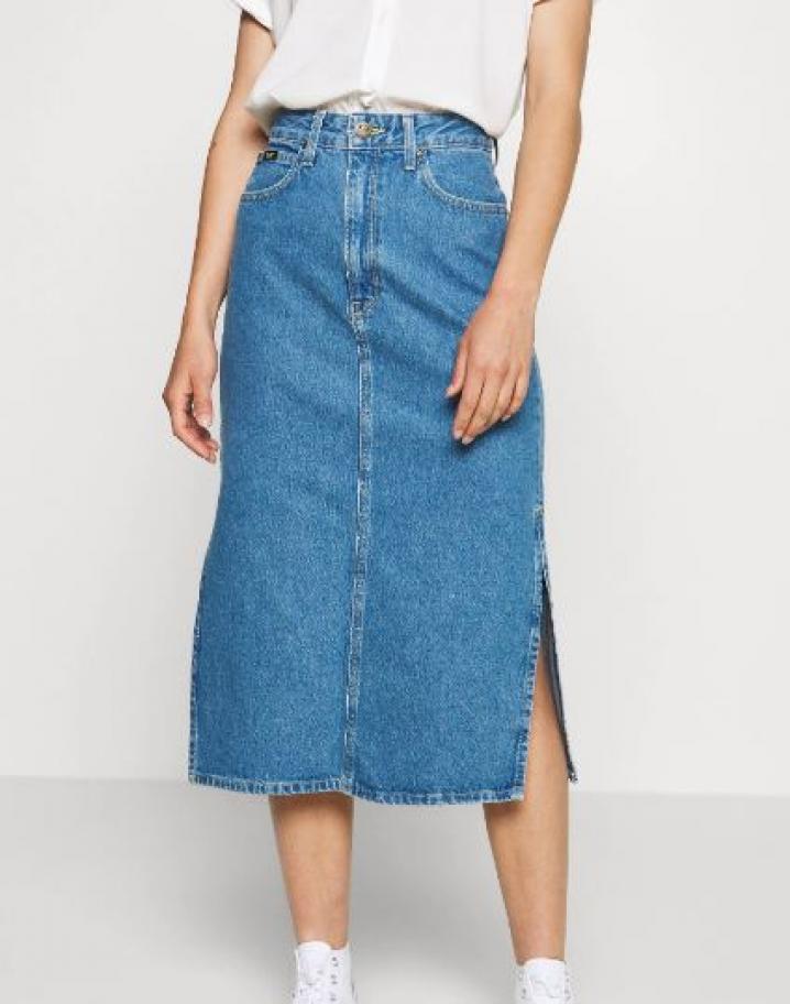 Streetstyle: 4 x on trend manieren om je denim rok te dragen