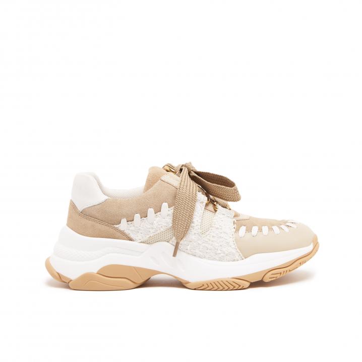 Hier gaan we: dit zijn dé sneakers van 2021