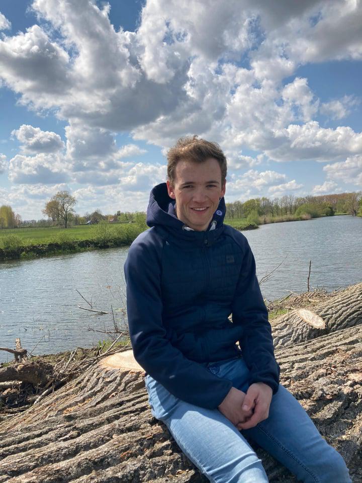 Jason Van Compernolle is 21 in 21: “Later grote reizen maken” - KW.be