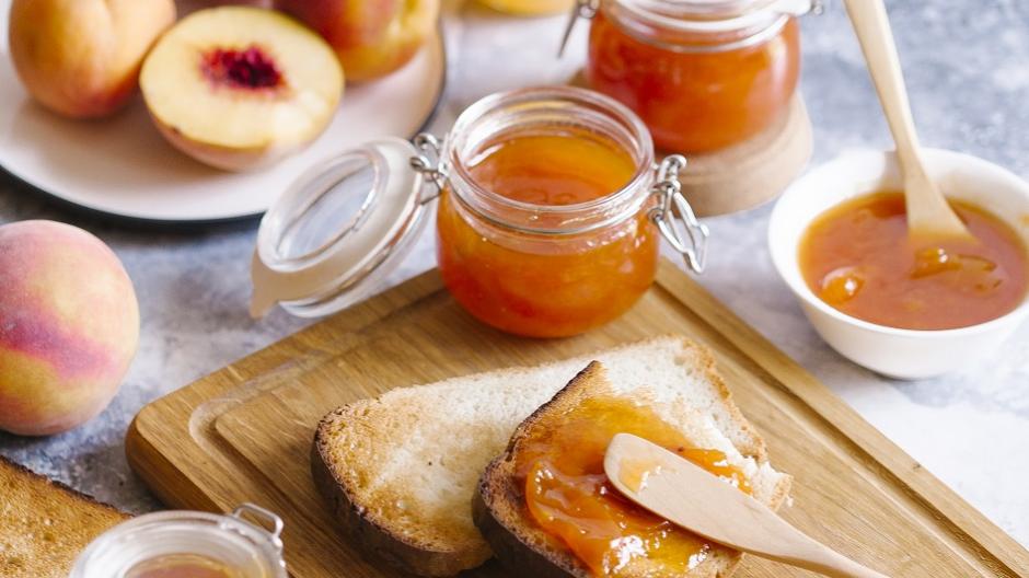 10x zelfgemaakte confituur met steenfruit - Libelle