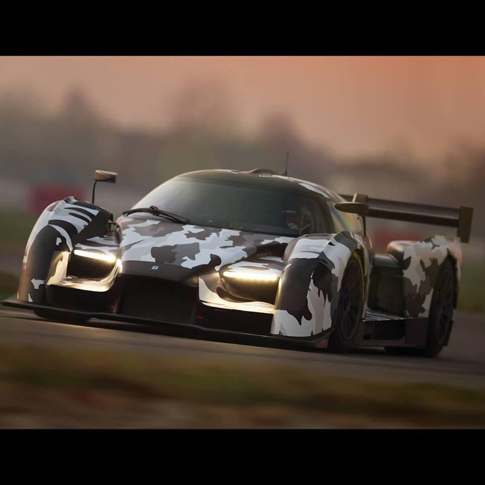 La supercar SCG 003 arrive!