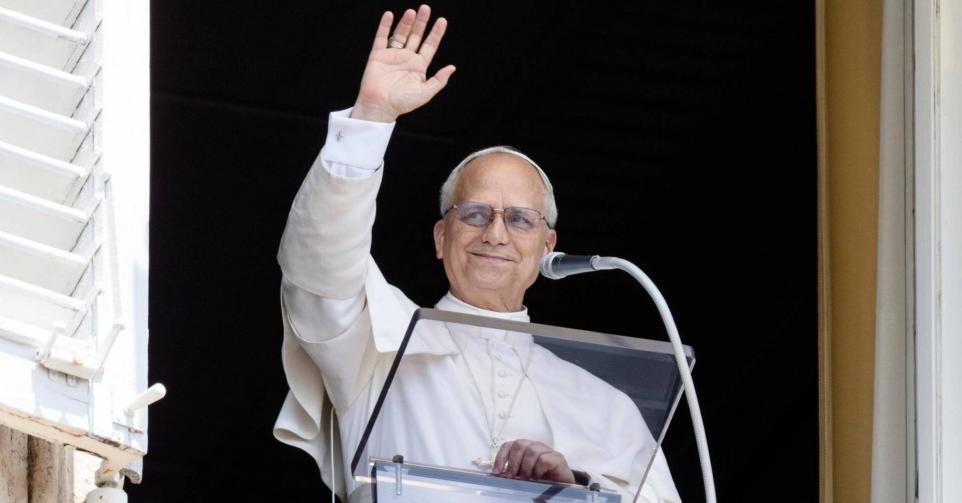Recita Angelus da Piazza San Pietro con Papa Leone XIV - Télépro